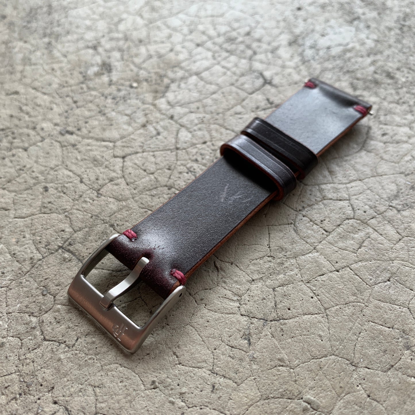 Horween Genuine Shell Cordovan® - Top Stitch Color 8 – PoshPallet